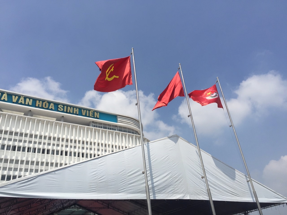 Cờ Đoàn 3m - Logo 1m2 - In 2 Mặt